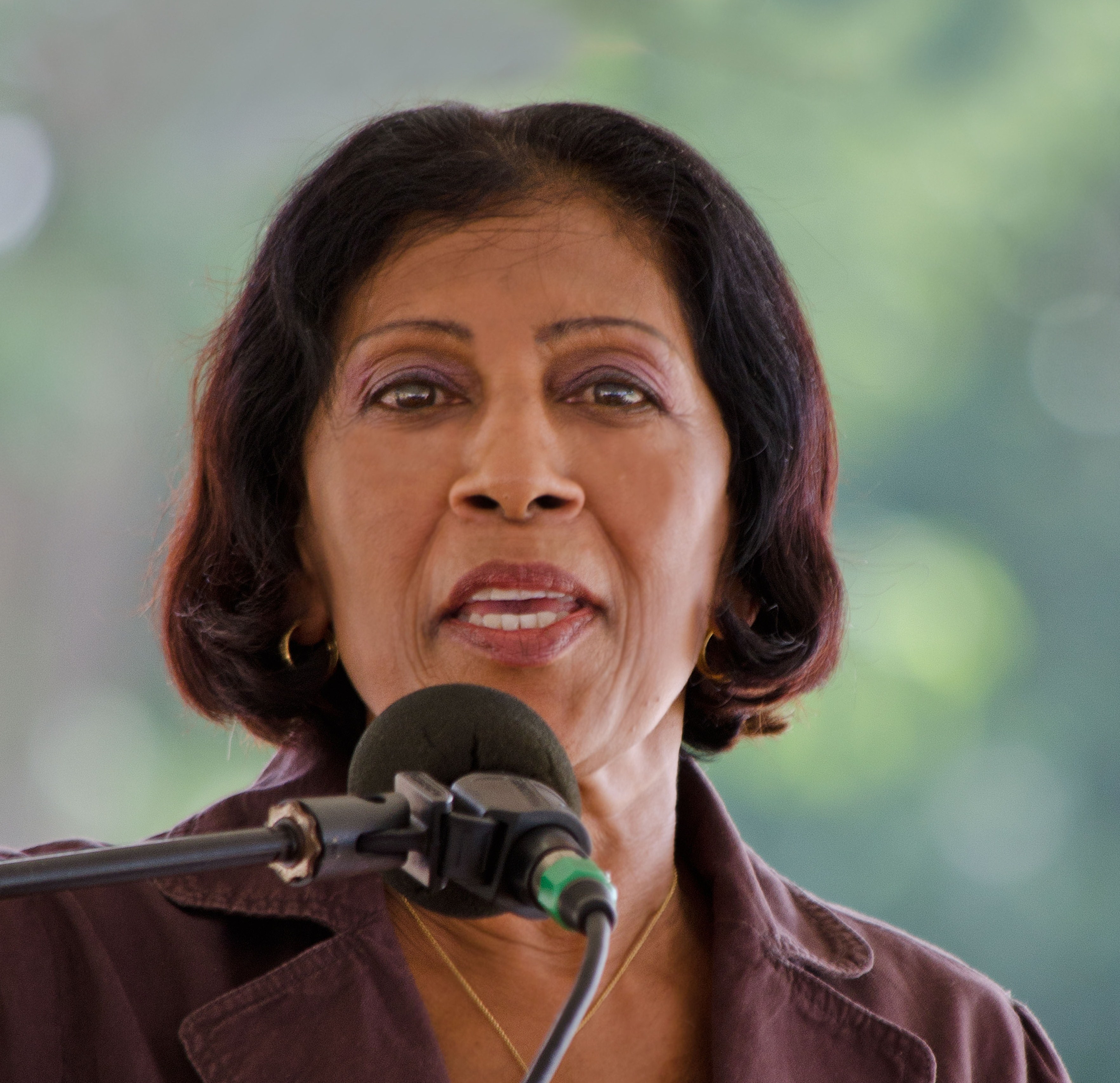 "Be part of your children's lives" -First Lady - News Source Guyana