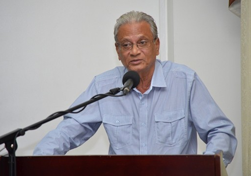 Roopnarine stable after fainting spell at British reception - News ...