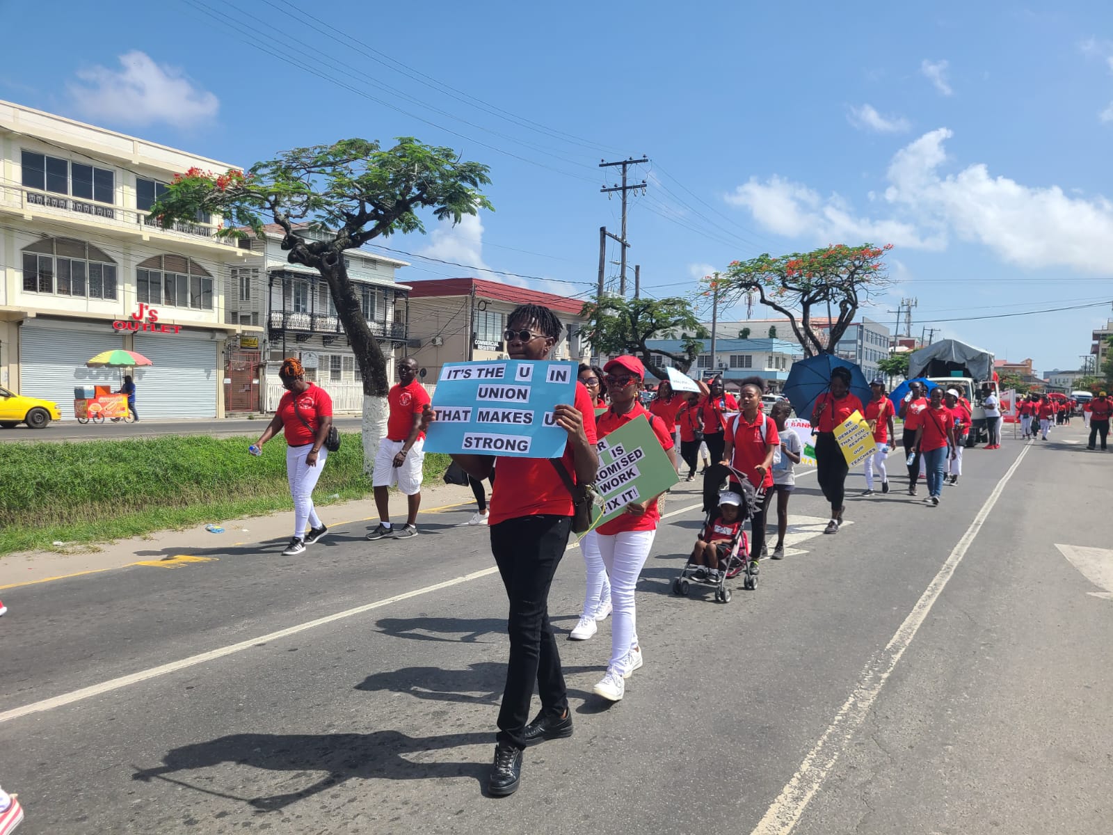 GPSU hammers Government on treatment of public servants and political ...