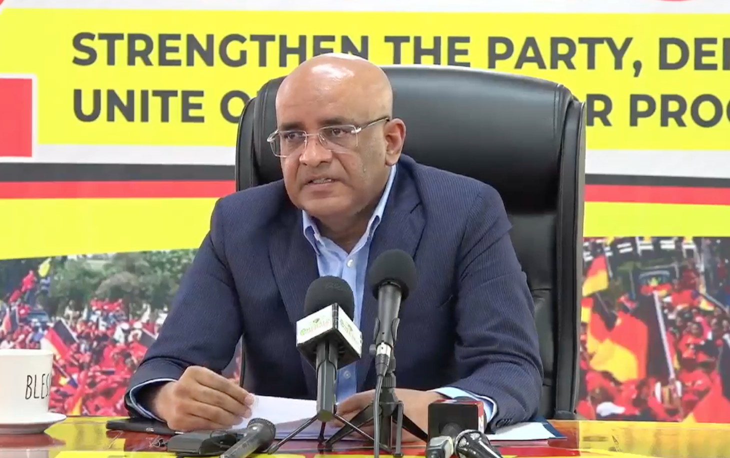 Government to review procurement system to weed out corruption -says VP ...