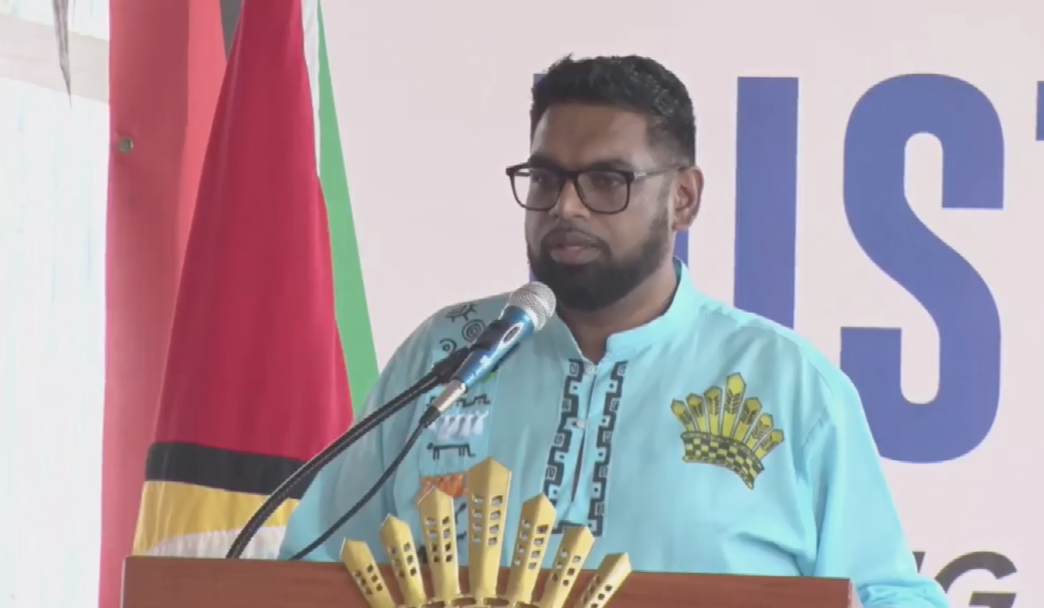 400 residents from Timehri, Swan Turn, Kuru Kururu and Long Creek ...