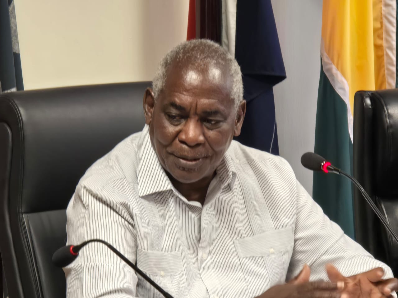 Home Affairs Minister sidesteps questions on confidence in current ...
