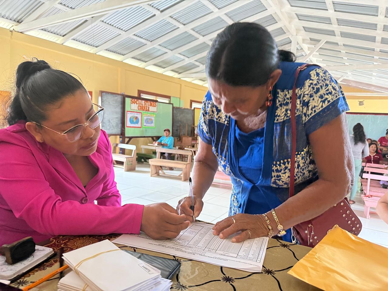 Education Ministry reports "smooth start" to cash grant distribution ...