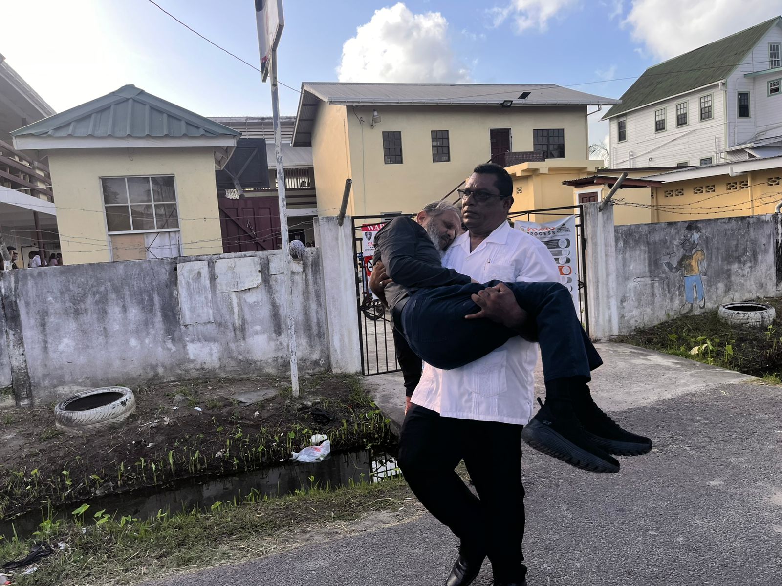 GECOM offers apology for difficulty faced by disabled persons at polling stations - News Source ...