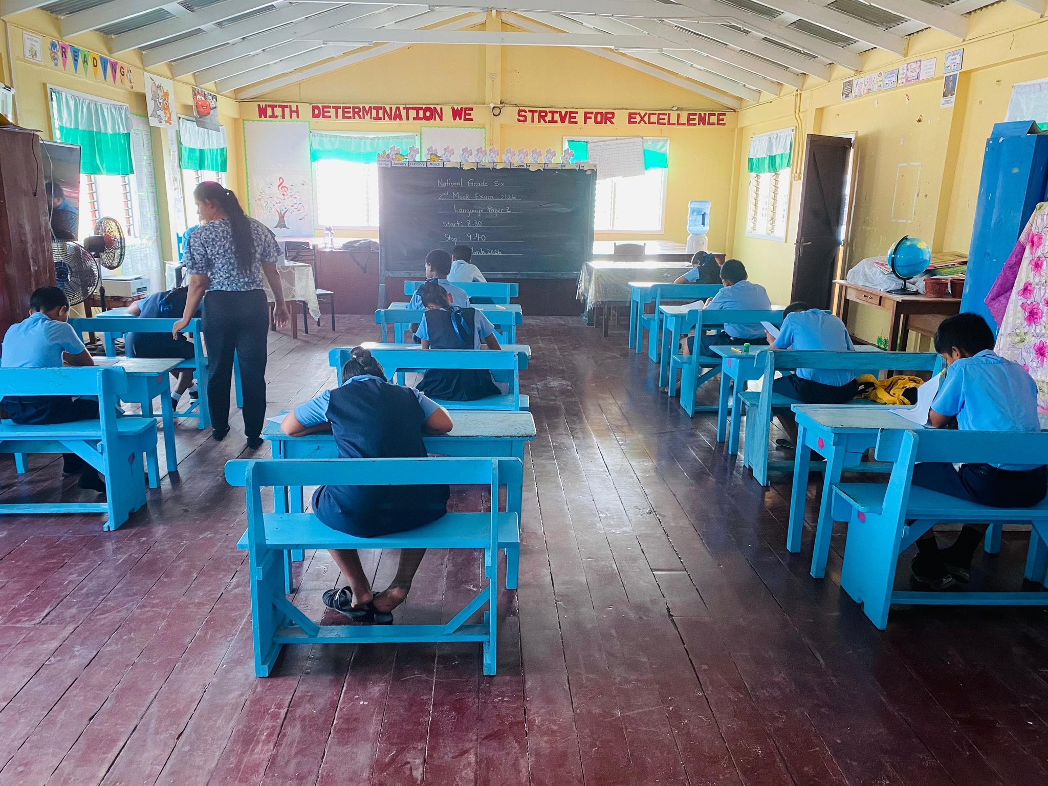 Education Minister warns against sacrificing classroom interaction with ...